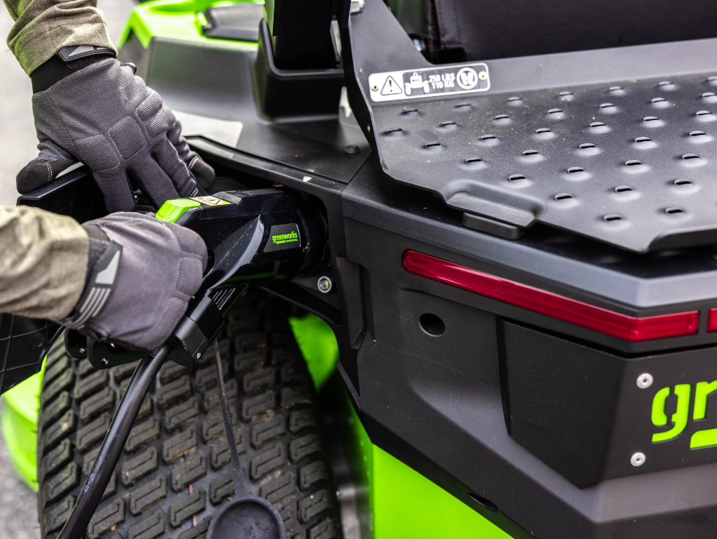82V Single Battery | Greenworks® Commercial – greenworkscommercial